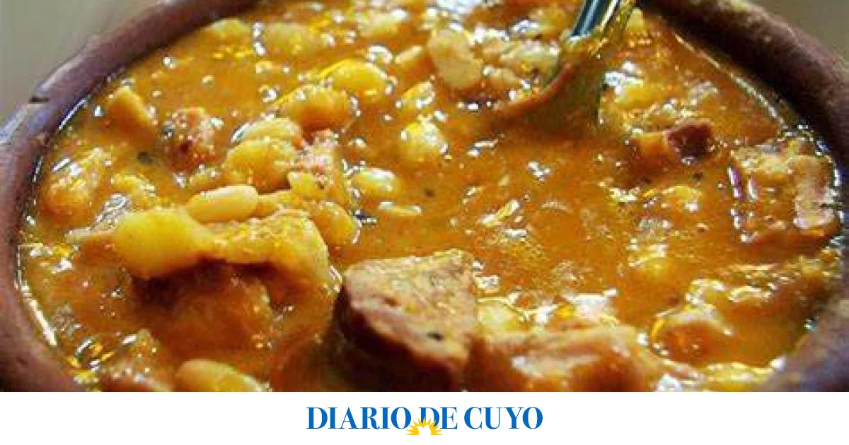 Cómo preparar el locro: Receta de locro argentino, ingredientes y el ...