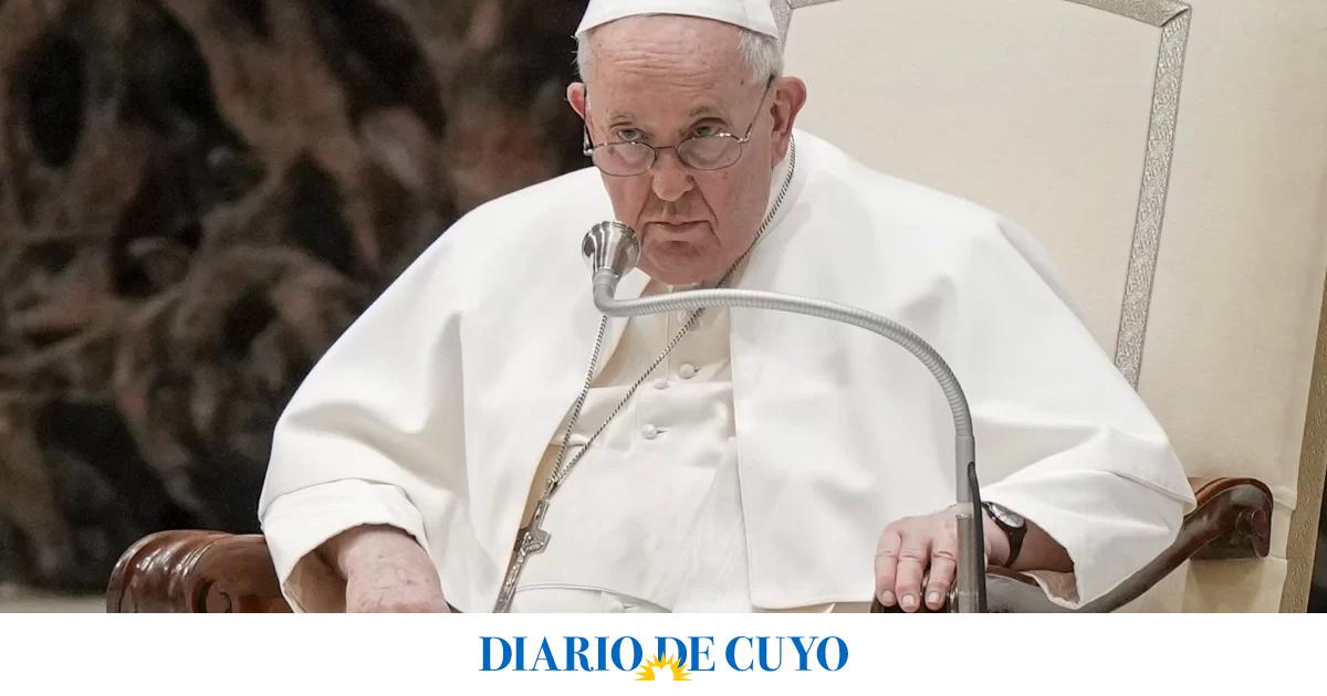 La salud del papa Francisco: qué es una crisis respiratoria asmática con trombocitopenia ...