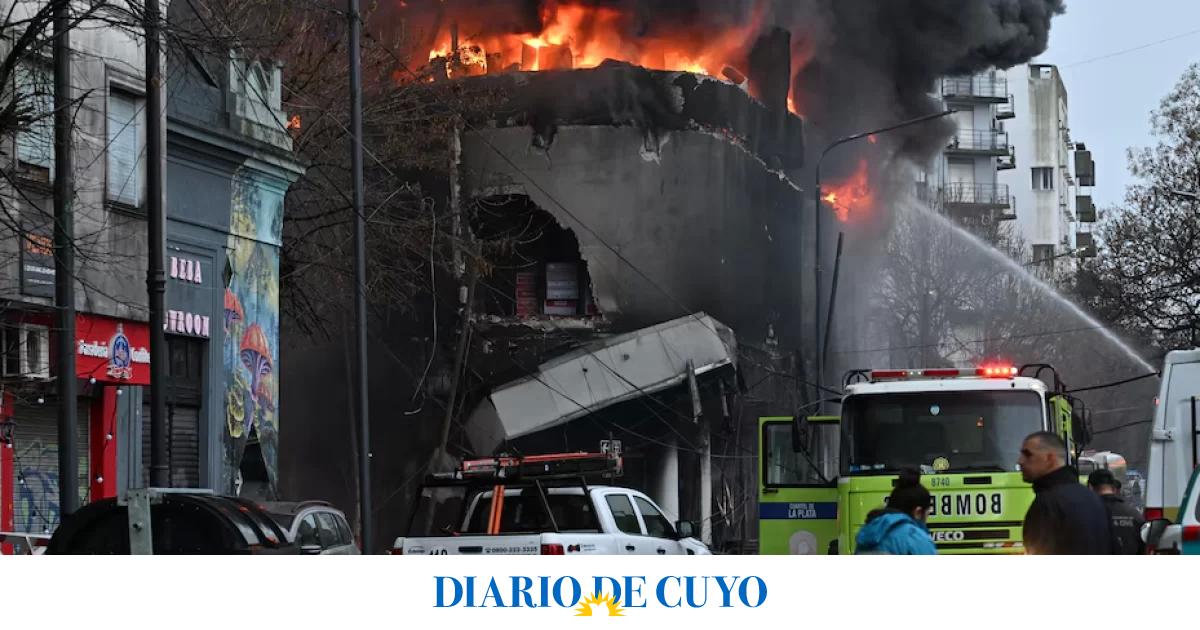 Incendio en La Plata: creen que todavía hay gente atrapada y convocaron ...